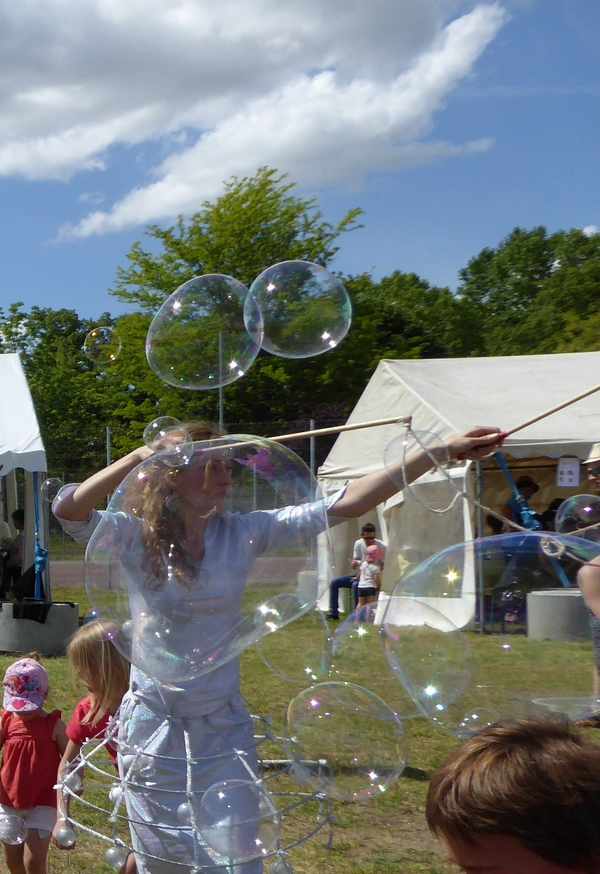 Animations bulles événements mariage bulles pour enfants en Aquitaine